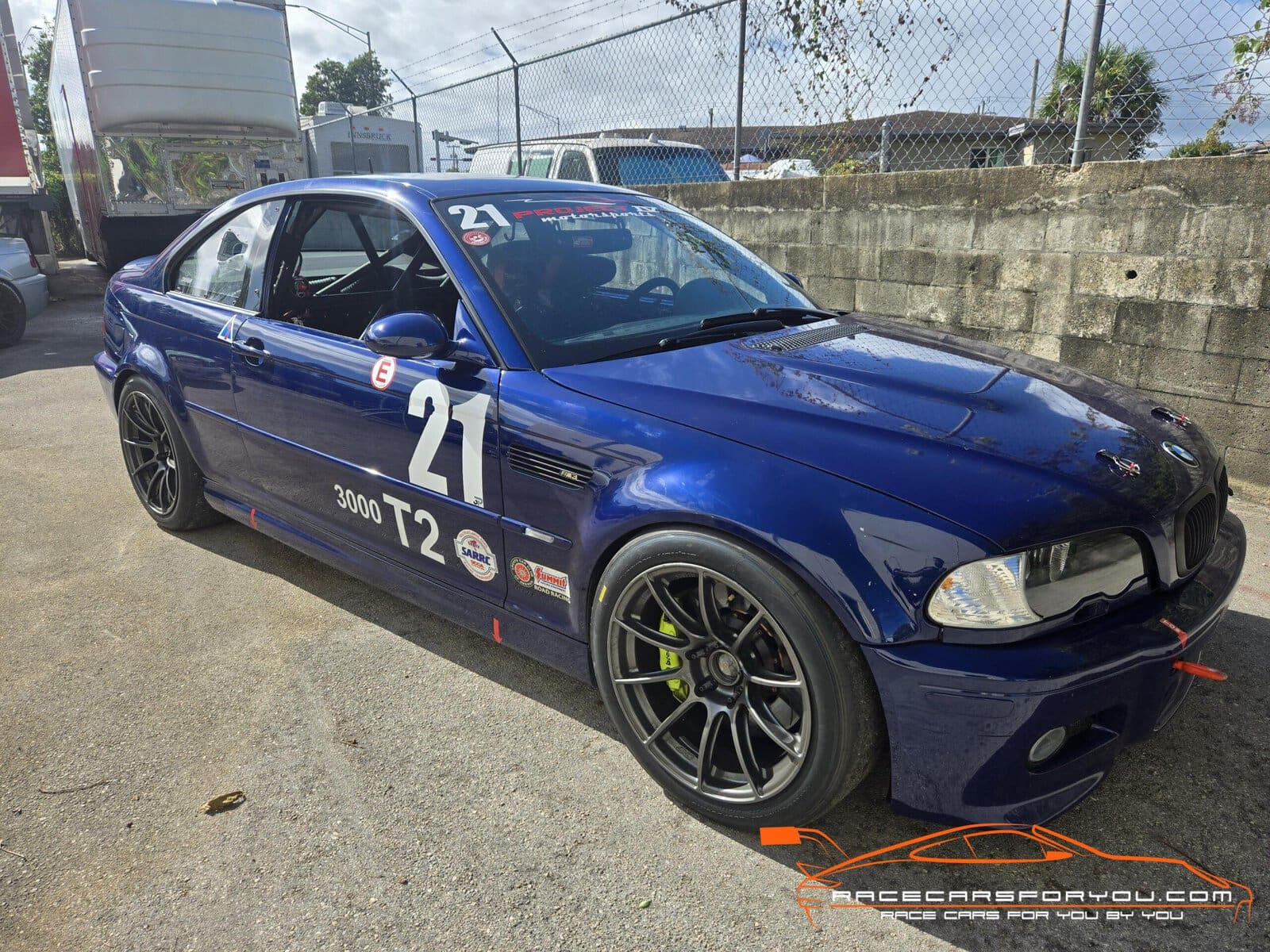 E46 M3 CSL - Race Cars For You